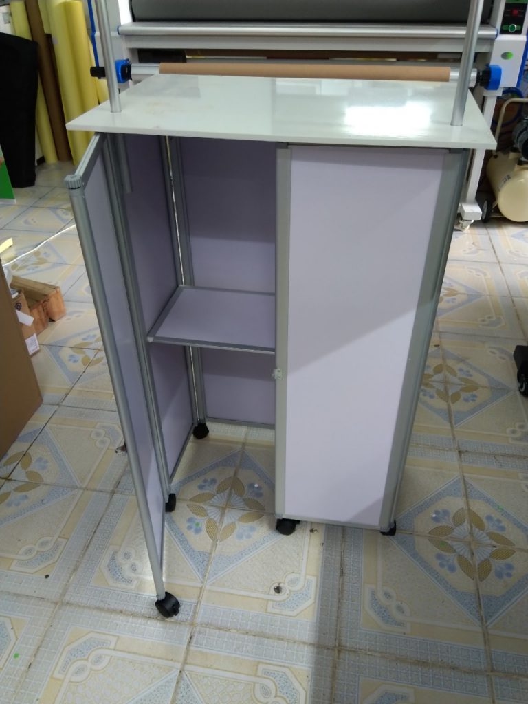 Booth sampling là gì? Vì sao nên dùng booth trong quảng cáo?